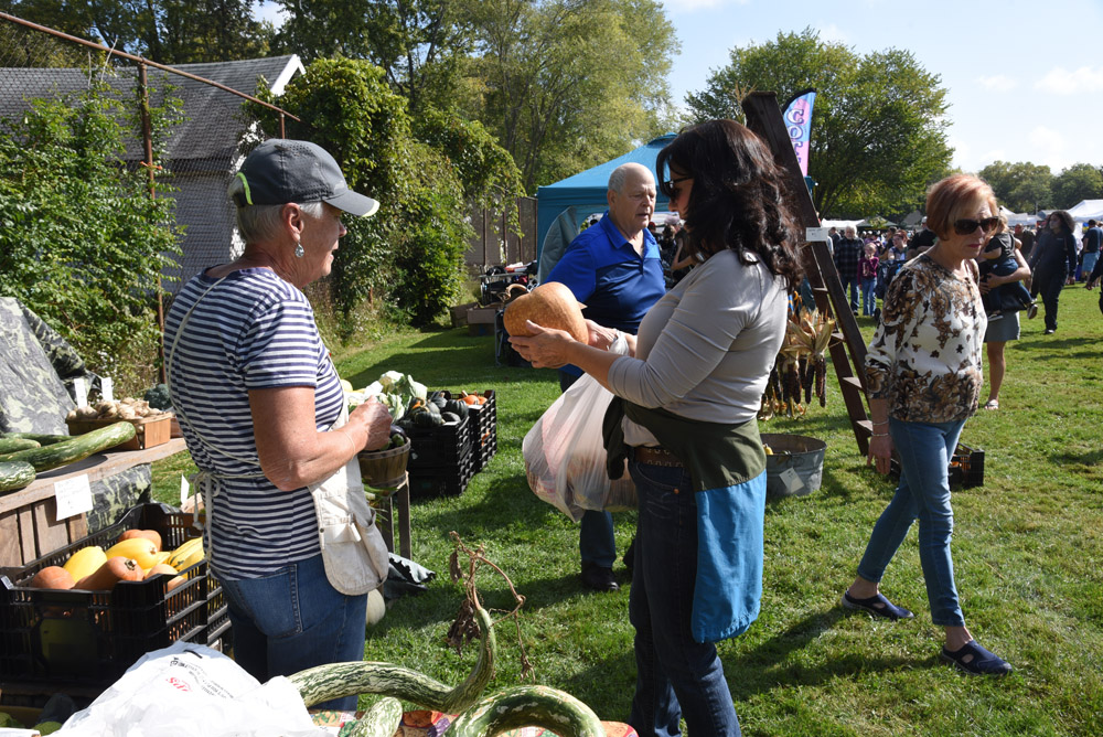 Photos – Hilton Apple Fest